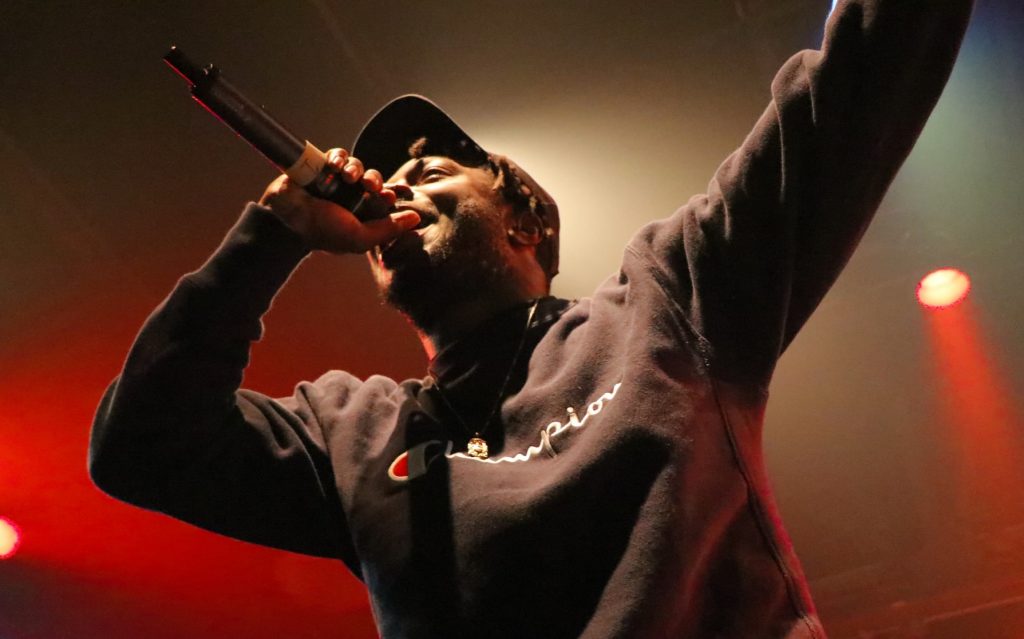 Why Do People Like Rap? (9 Revealing Reasons)