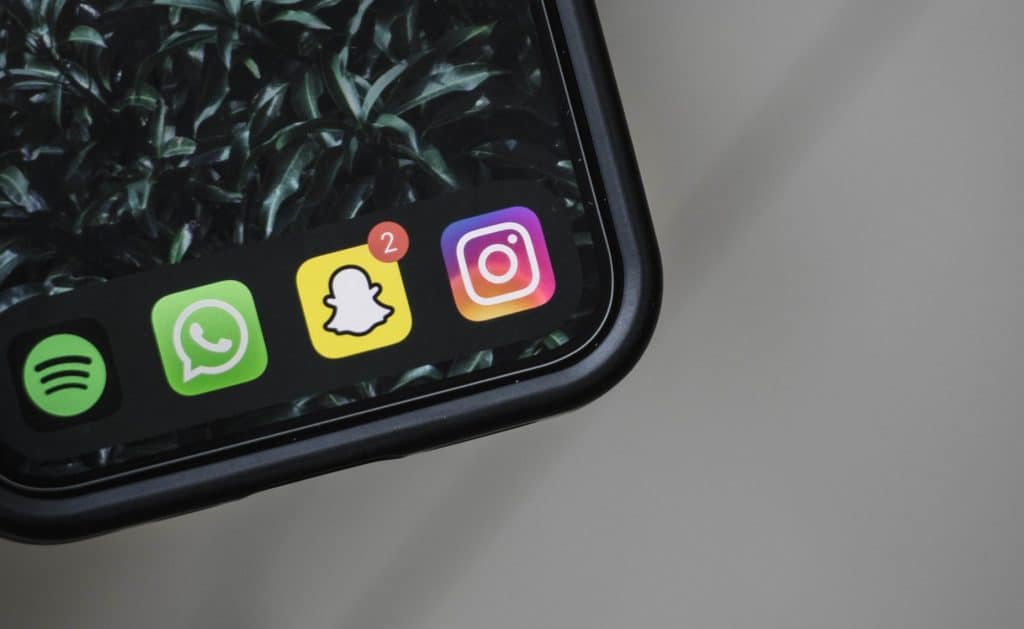 Why Do People Use Snapchat? (9 Reasons Why)