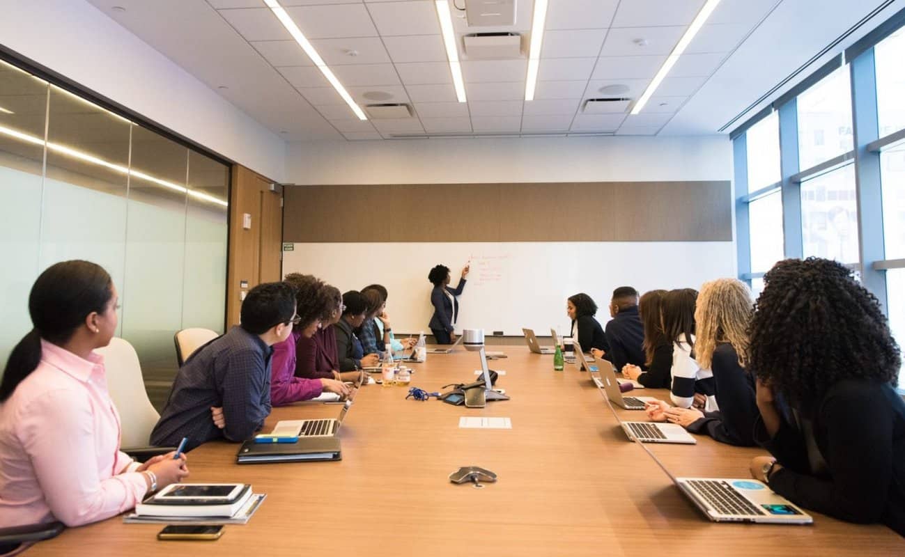 Why Is Work So Boring? (11 Revealing Reasons)