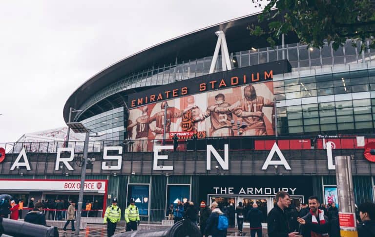 Why Is Arsenal So Hated? (11 Revealing Reasons)