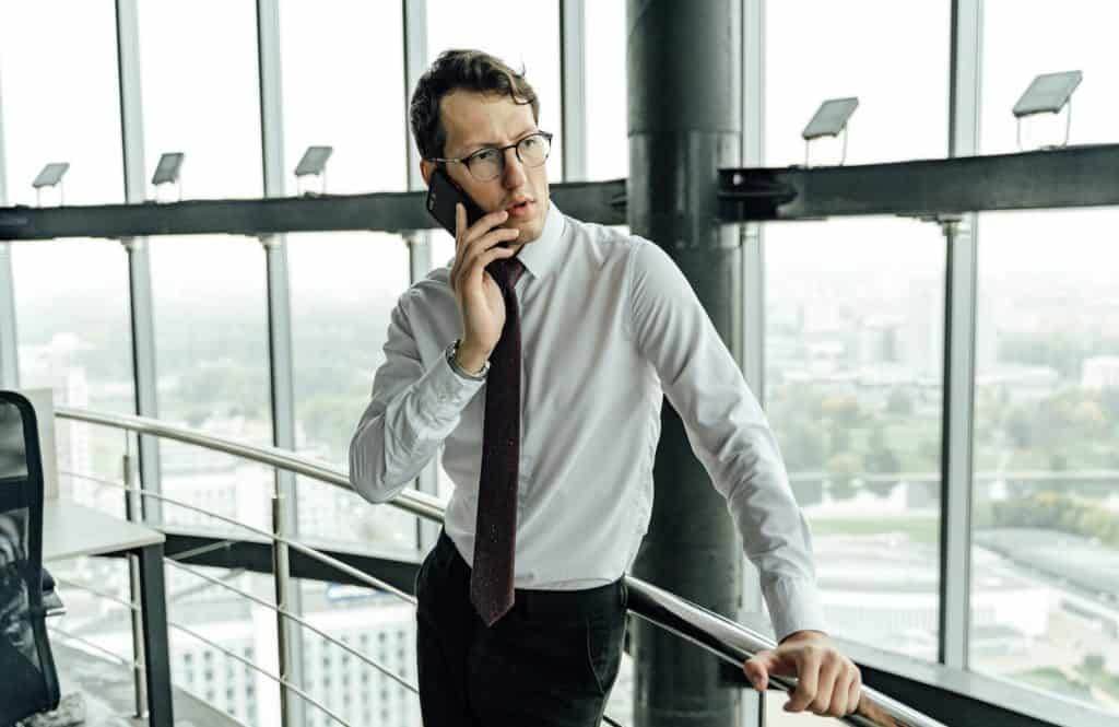 9 Reasons Why The Police Would Call Your Cell Phone